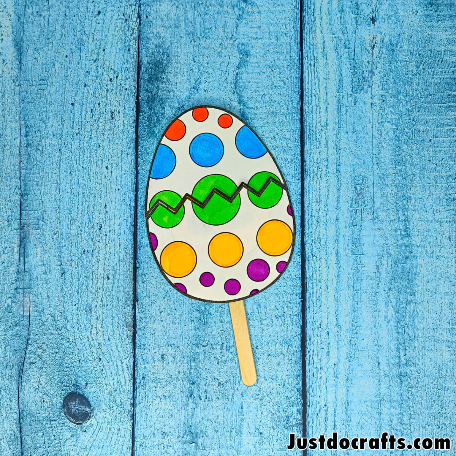 Hatching Chick Easter Craft (Free PDF printable template) - Just Do Crafts