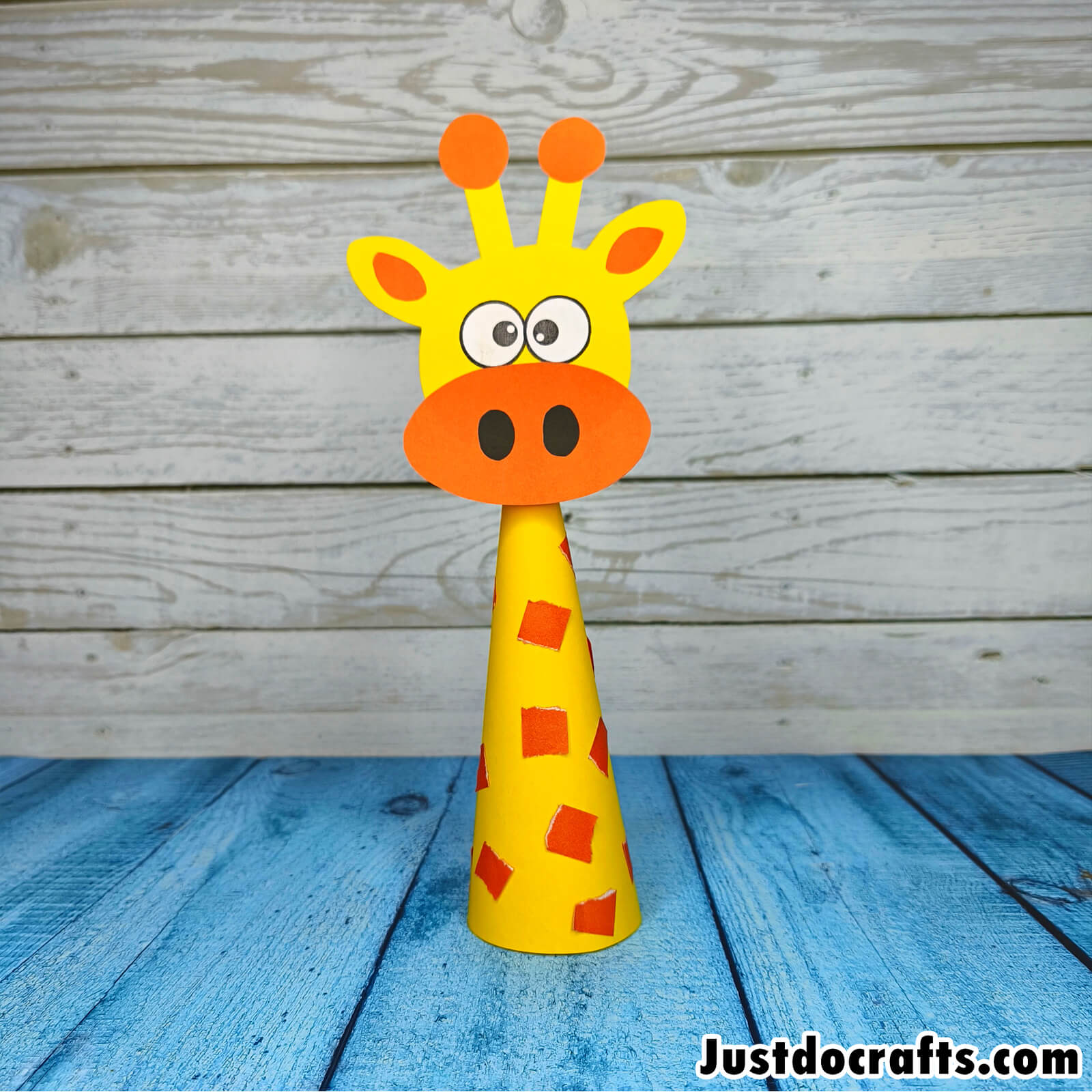 Paper Giraffe Craft for kids (Free PDF printable template) - Just Do Crafts