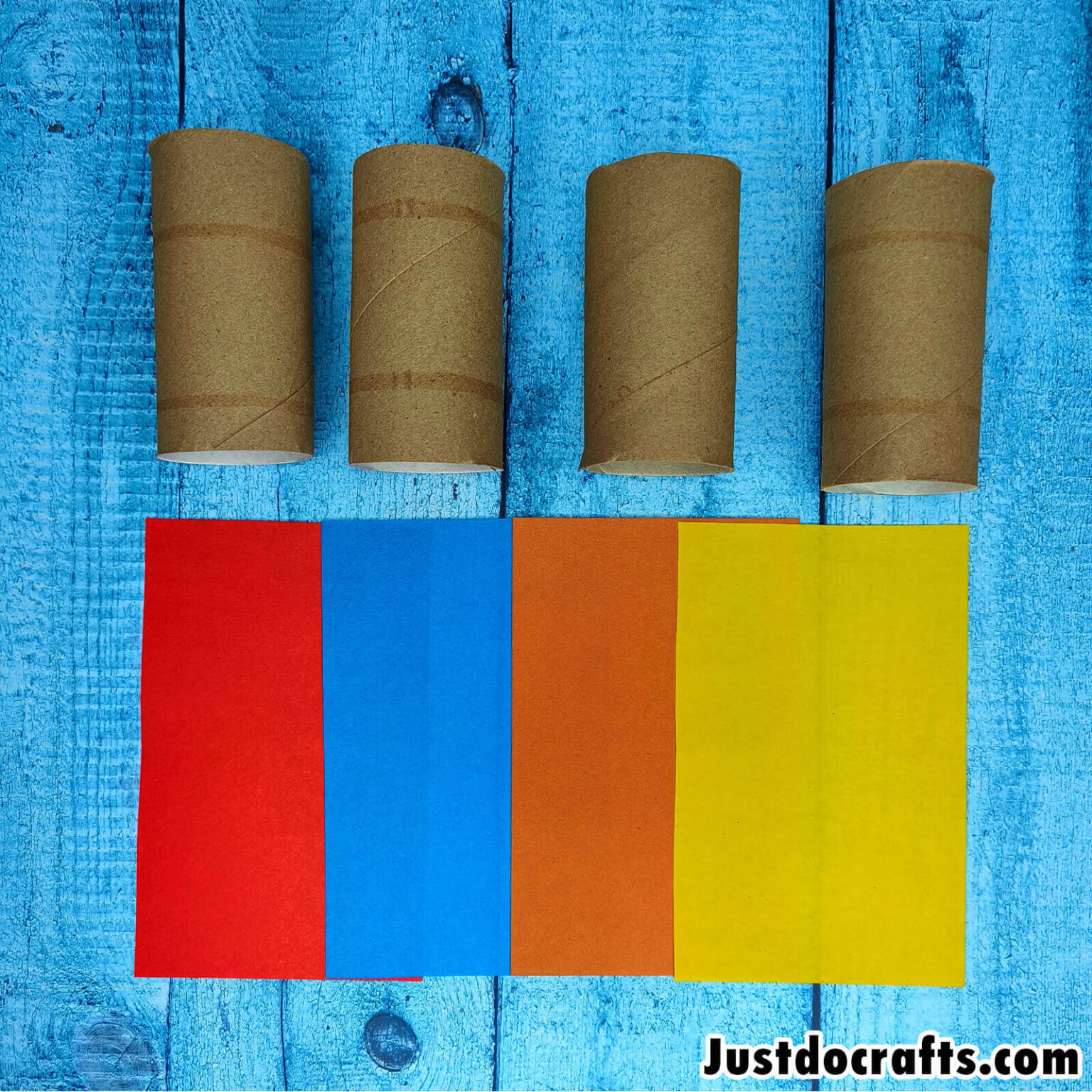 Superhero Bracelets/Cuff from Toilet Paper Rolls (Free PDF printable ...