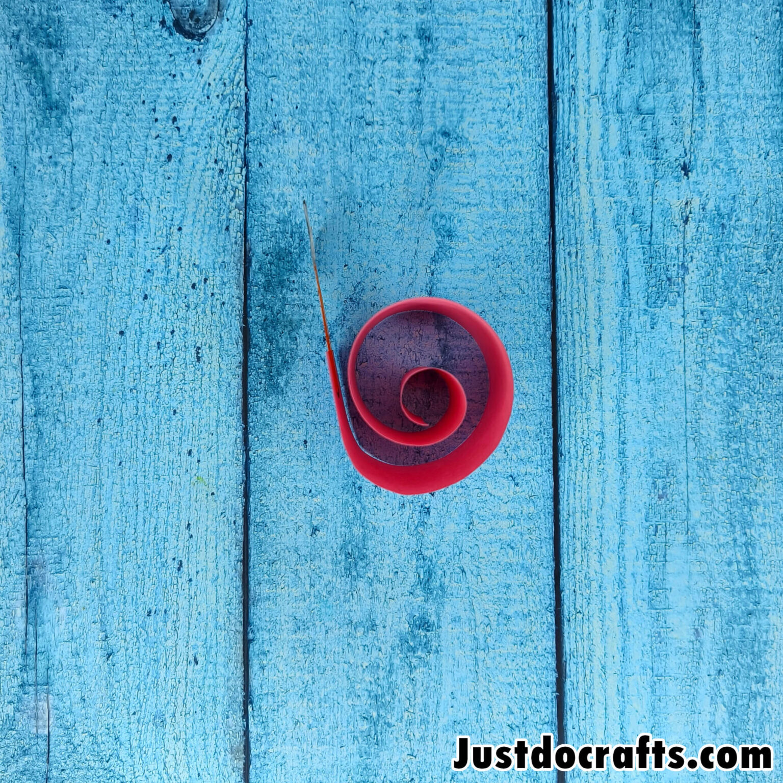 Easy Paper Snail Craft (Free PDF printable template) - Just Do Crafts