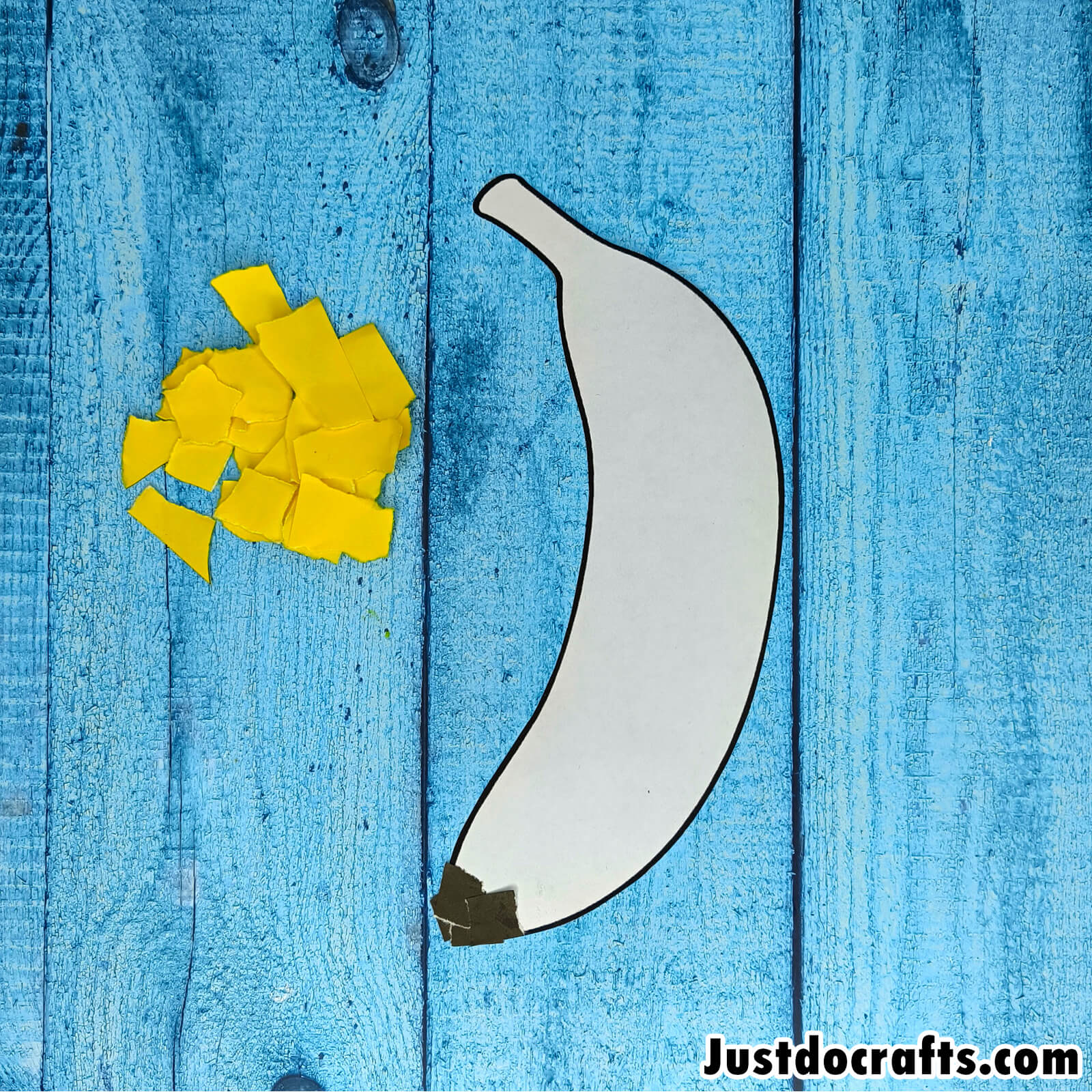 Torn Paper Banana Craft (Free PDF printable template) - Just Do Crafts