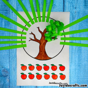 Apple Tree Paper Craft (Free PDF printable template) - Just Do Crafts