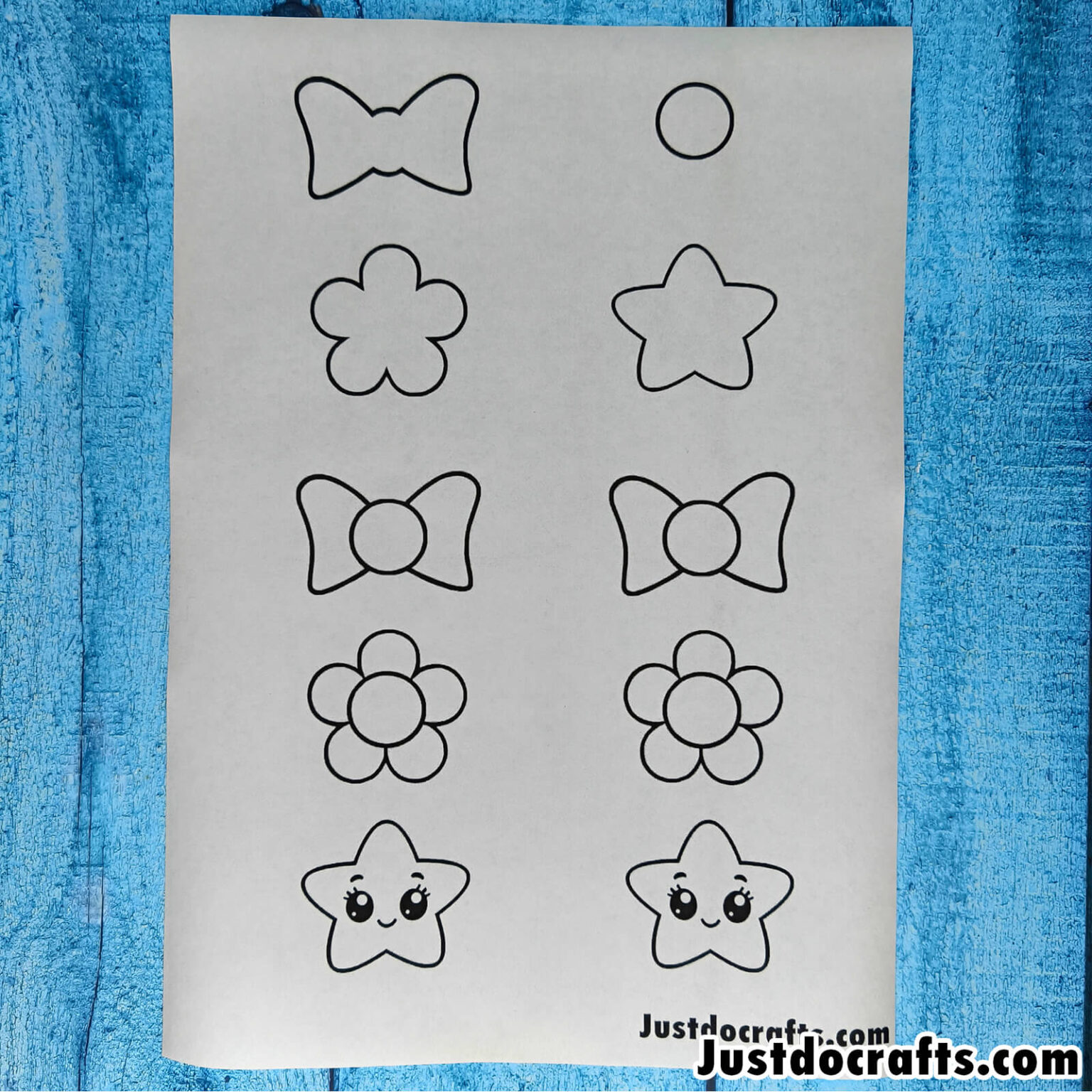 Easy Paper Slippers Craft (Free PDF printable template) - Just Do Crafts