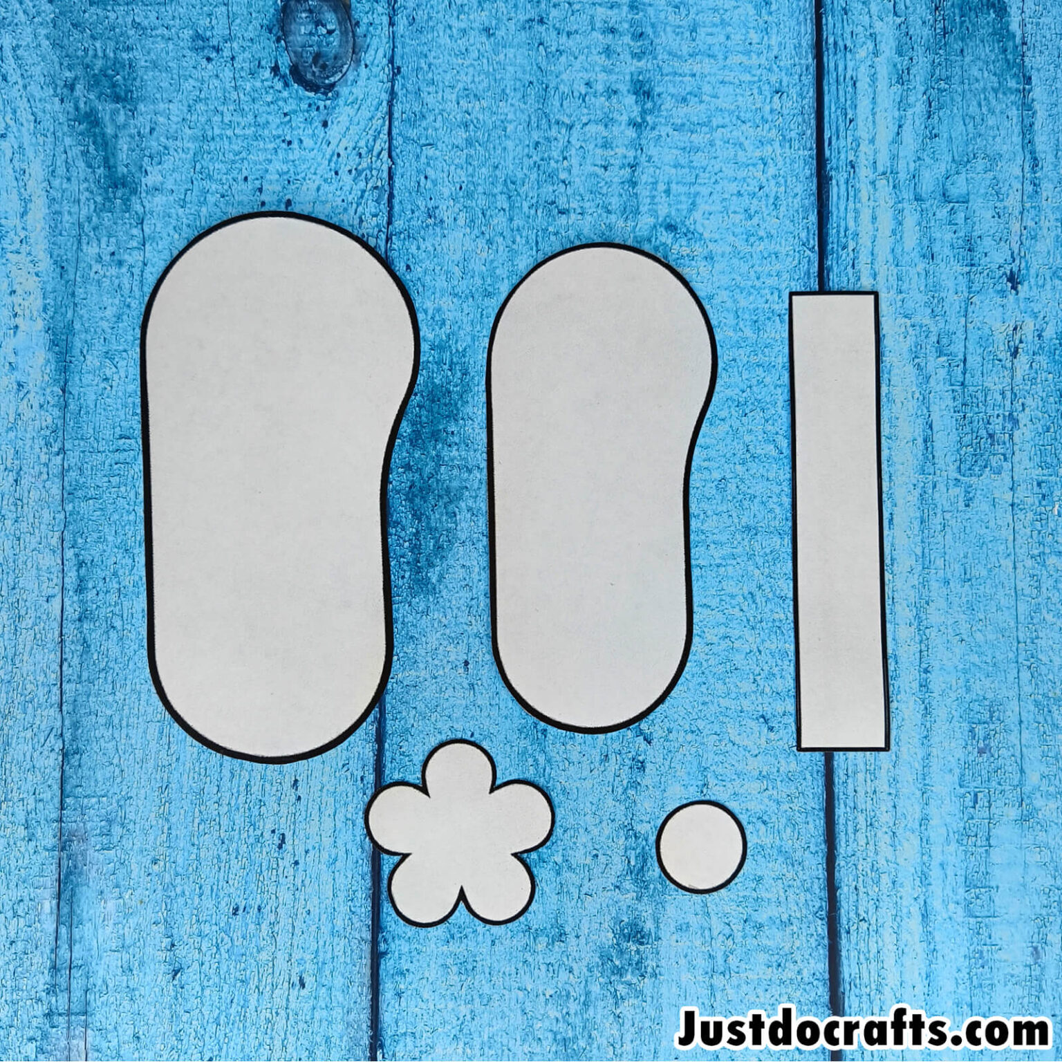 Easy Paper Slippers Craft (Free PDF printable template) - Just Do Crafts