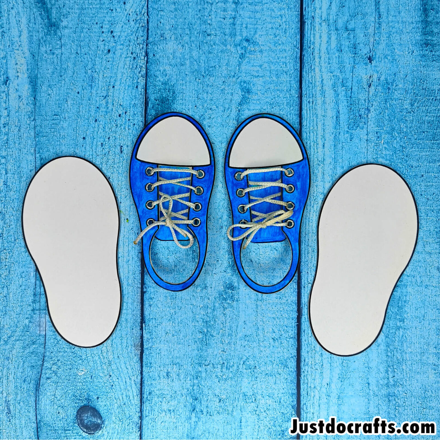 Paper Sneakers Craft with Laces (Free PDF printable template) - Just Do ...