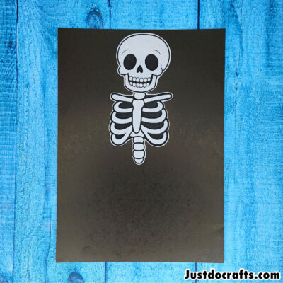 Easy Skeleton Halloween Craft for kids (Free PDF printable template ...
