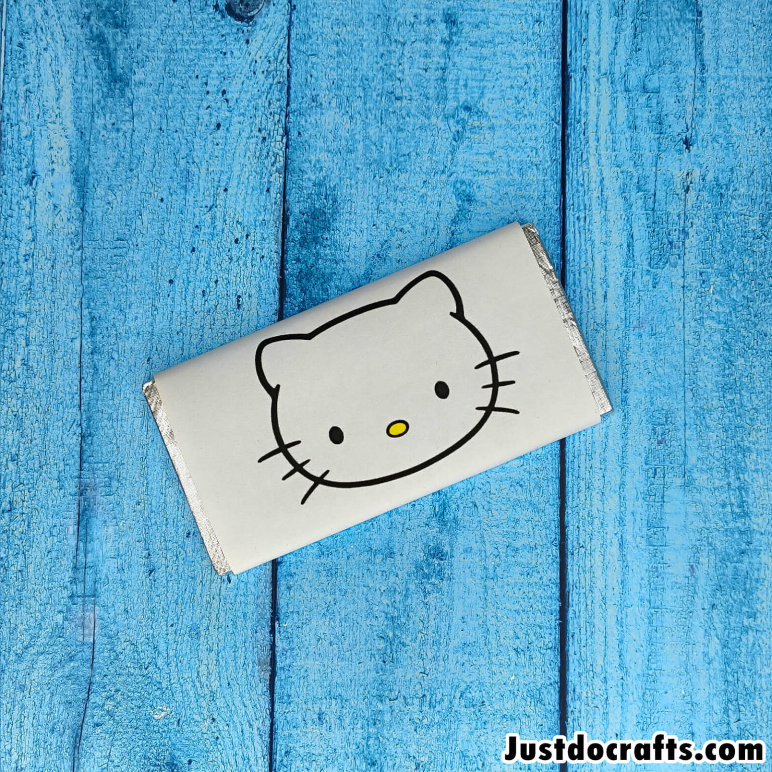 Hello Kitty Chocolate Wrappers (Free PDF printable template) - Just Do ...