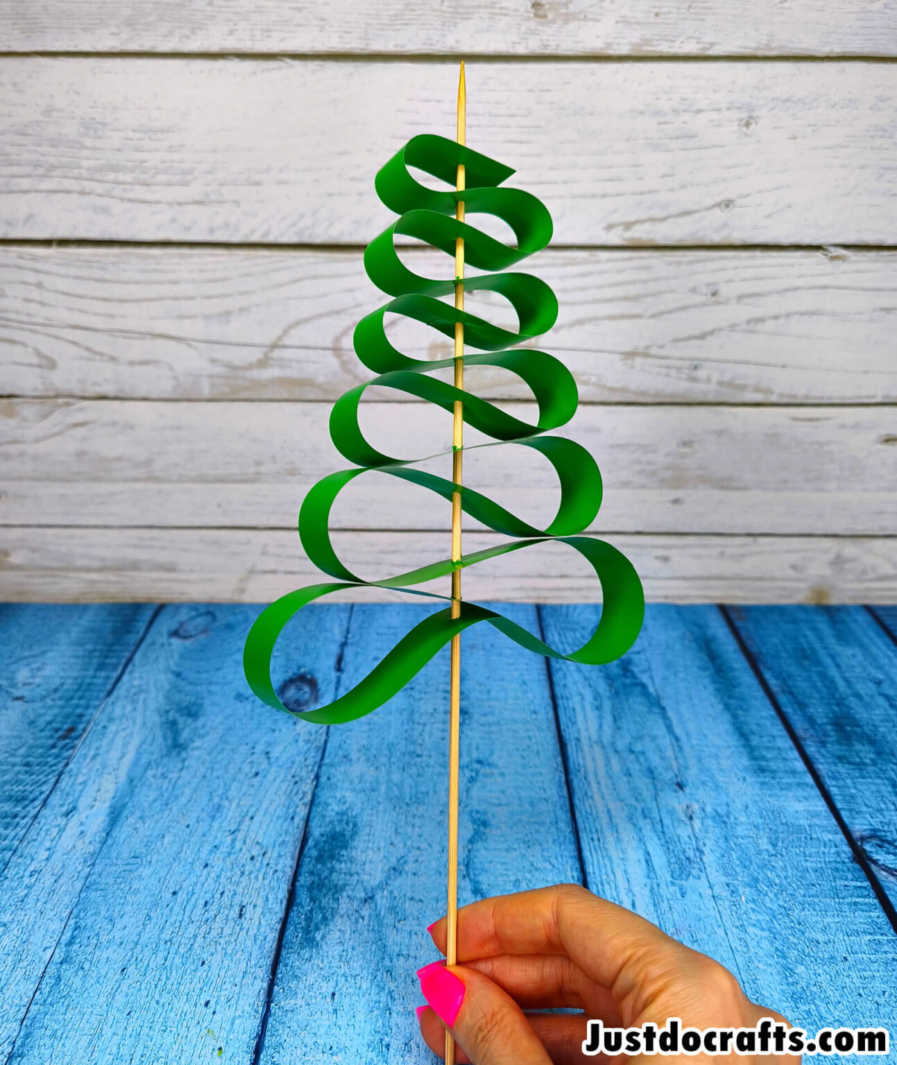 Paper Strip Christmas Tree Craft for kids - Just Do Crafts