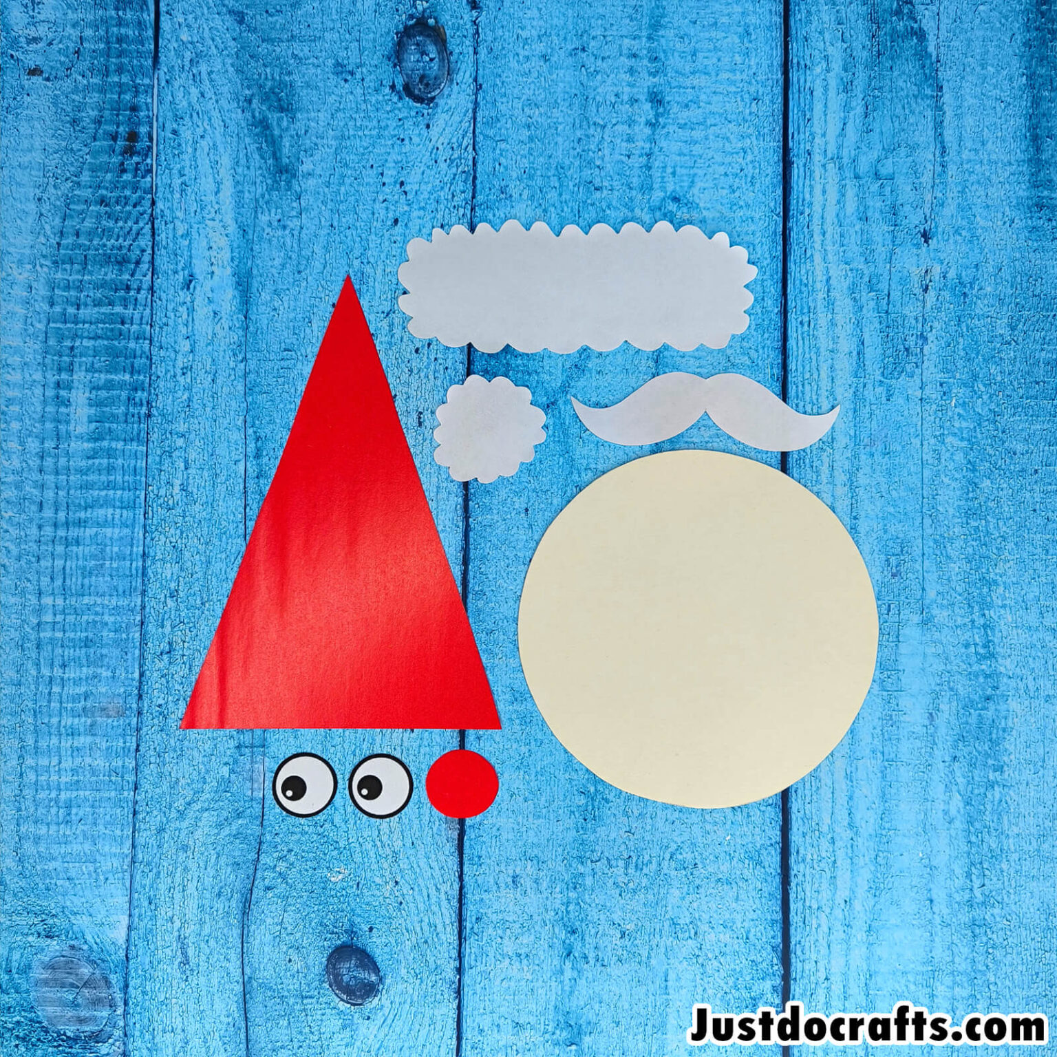 Easy Paper Santa Craft (Free PDF printable template) - Just Do Crafts
