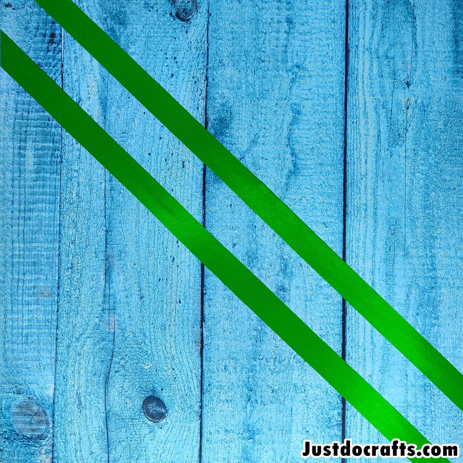 Paper Strip Christmas Tree Craft for kids - Just Do Crafts