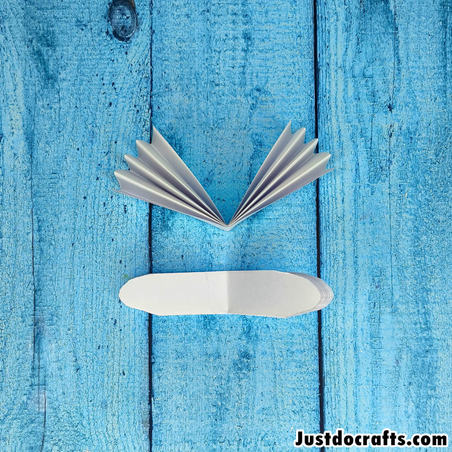 Paper Chamomile Craft for Kids - Just Do Crafts