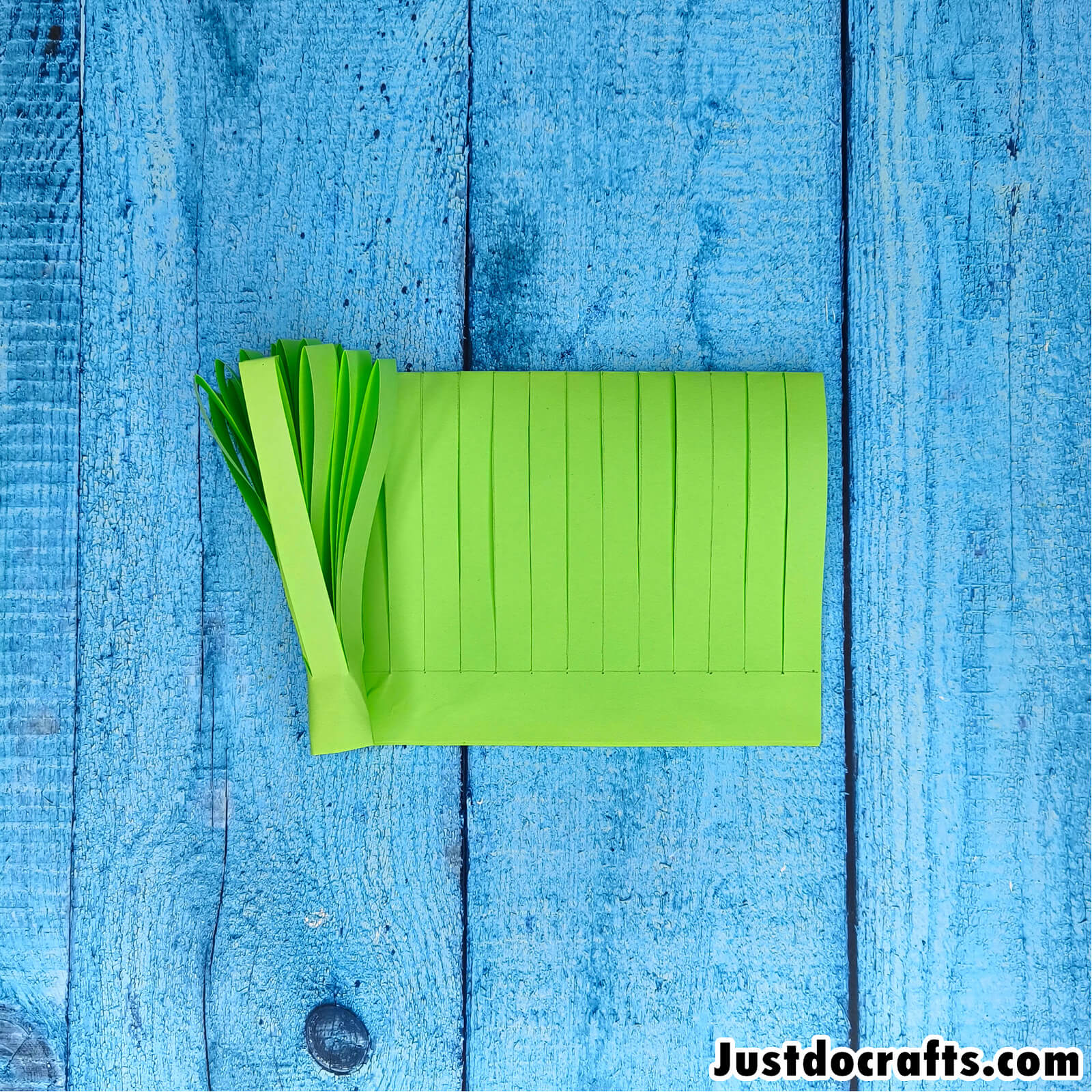 Easy Paper Flower Bouquet for kids (Free PDF printable template) - Just ...