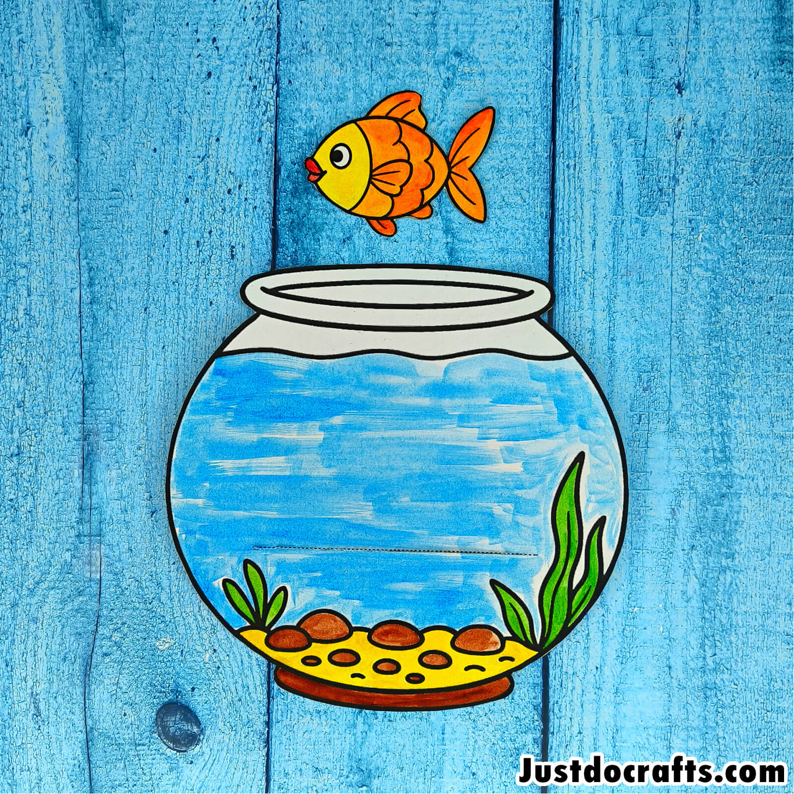 Paper Fish in Aquarium Craft for Kids (Free PDF Printable Template ...