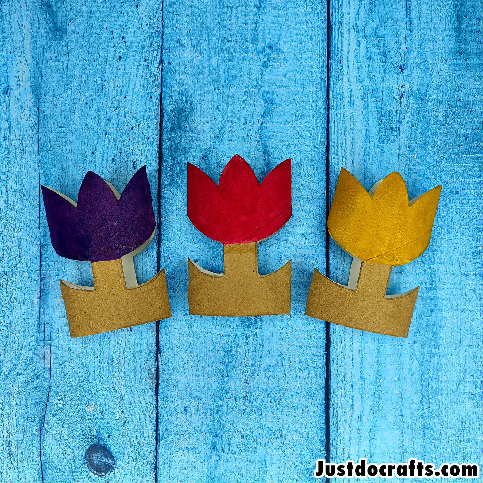 Easy Toilet Paper Roll Tulip Craft - Just Do Crafts